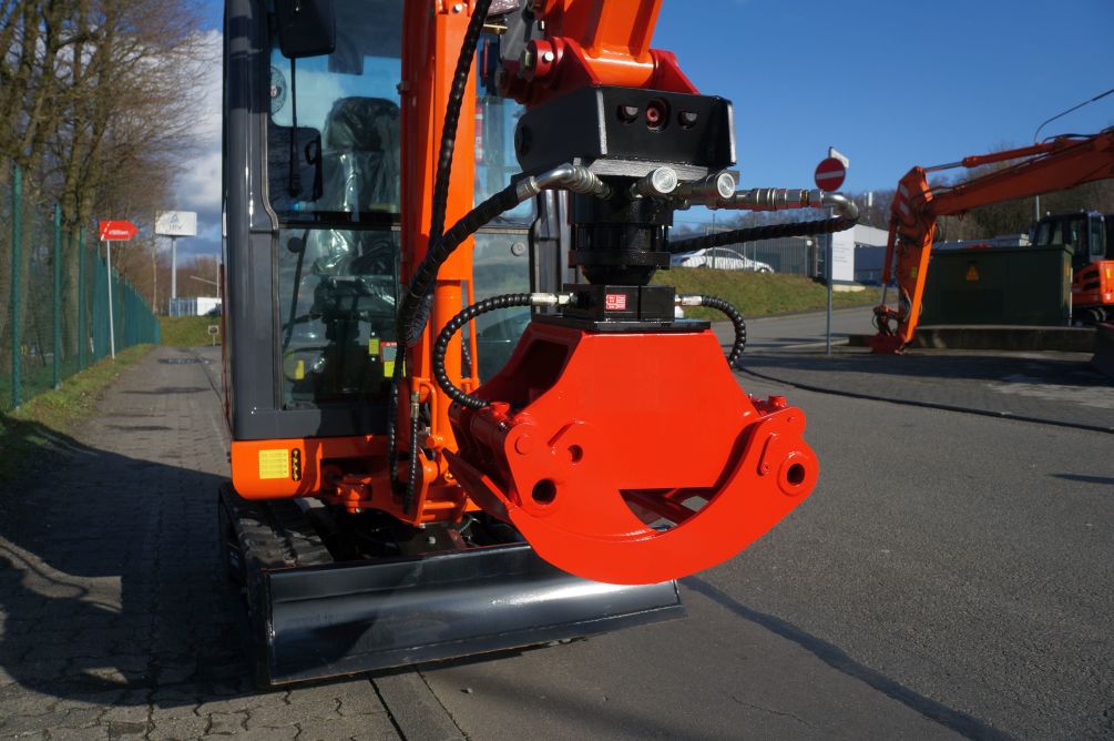 rotierbarer Holzgreifer für Minibagger auf MS01 Adapter - Delta-Competent